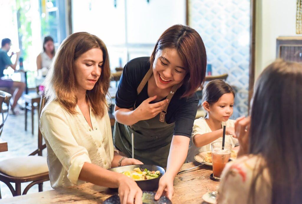 Tipping in Vietnam – Is it Customary to Tip in Vietnam?