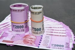 Sell Foreign Currency into AUD | Crown Currency Exchange