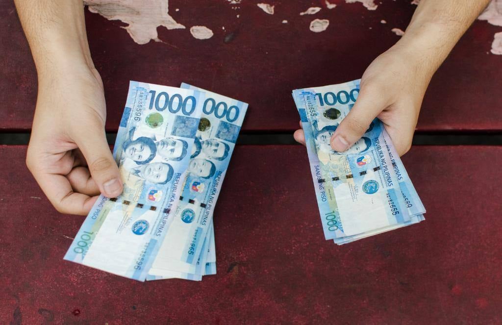 Tipping in the Philippines – Is it Customary to Tip in the Philippines?